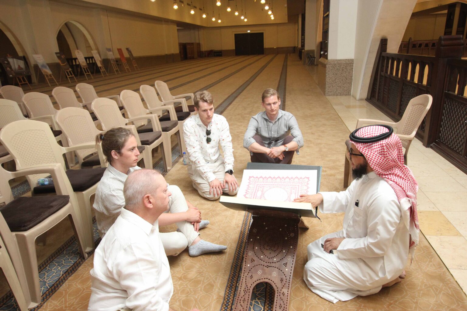 Al-Rajhi Grand Mosque Tour